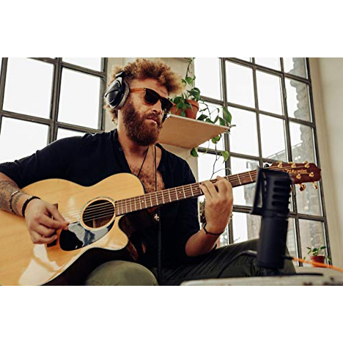 Beyerdynamic DT 770 Pro 80 Ohm Closed-Back Studio Mixing Headphones Bundle with Soft Drawstring Case, Headphone Splitter, 5ft Extension Cable, and 6AVE Cleaning Cloth