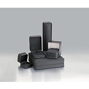 Wellingsale Ladies Solid 14k White Gold Polished CZ Cubic Zirconia Princess Cut Three 3 Stone Engagement Ring - Size 6