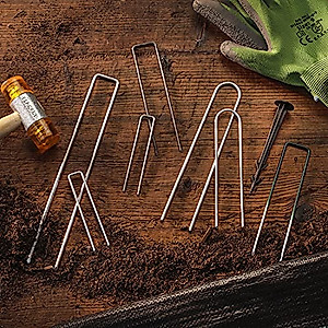 GardenMate 50-Pack 4'' 11 Gauge Heavy-Duty U-Shaped Garden Securing Stakes/Spikes/Pins/Pegs - Sod Staples for Anchoring Landscape Fabric