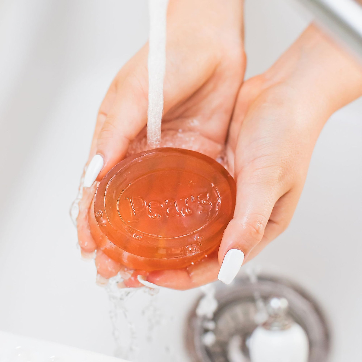 Pears Soap, Face & Body Soap, Amber – Pure & Gentle Transparent Bar Soap, Moisturizing Glycerin Soap with Natural Oils for Pampered, Glowing Skin, 4.4 Oz (Pack of 12)