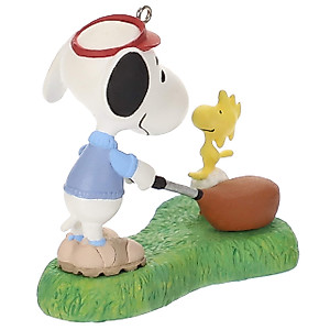 Hallmark Keepsake Christmas Ornament 2019 Year Dated Peanuts Spotlight, Snoopy Golfer