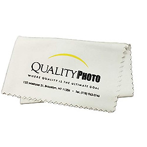 Fujifilm QuickSnap Flash 400 Disposable 35mm Camera (1 Pack) Bonus Hand Strap + Quality Photo Microfiber Cloth