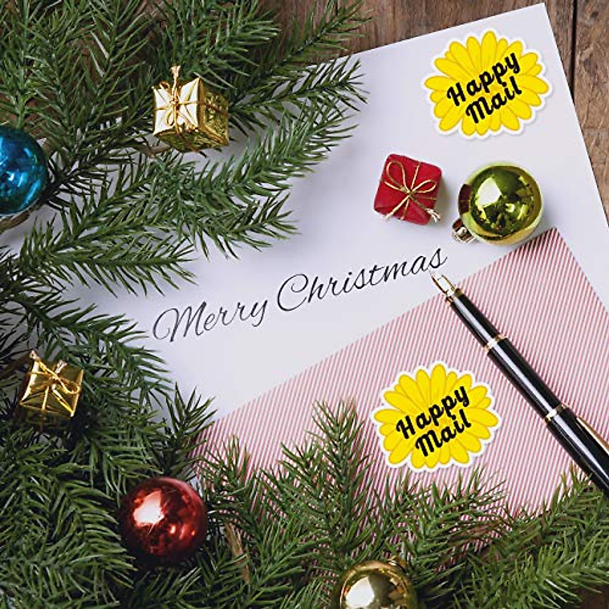 Happy Mail Stickers, Daisy Flowers Small Business Sticker,Cute Happy Mail Packaging for Small Business Packaging Sticker,500 PCS