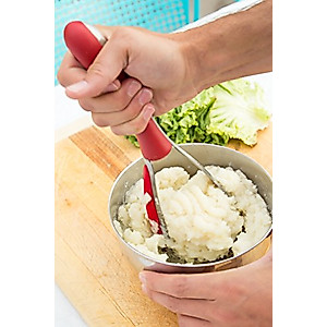 Zyliss Stainless Steel Potato Masher - Stainless Steel Metal Potato & Vegetable Masher - Silicone Bowl Scraper & Integrated Hanging Hook - Stainless Steel