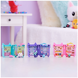 Gabby's Dollhouse, 3 Clip-On Playsets, with Cakey, Baby Box and Mercat Toy Figures and Dollhouse Accessories, Kids Toys for Ages 3 and Up