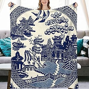 Ancient China Blue Willow Chinoiserie Flannel Fleece Throw Blankets 50"X40" Lightweight Fluffy Winter Fall Blanket Cozy Soft Fuzzy Plush Home Decor for Couch Bed Sofa Bedroom Living Room Travel