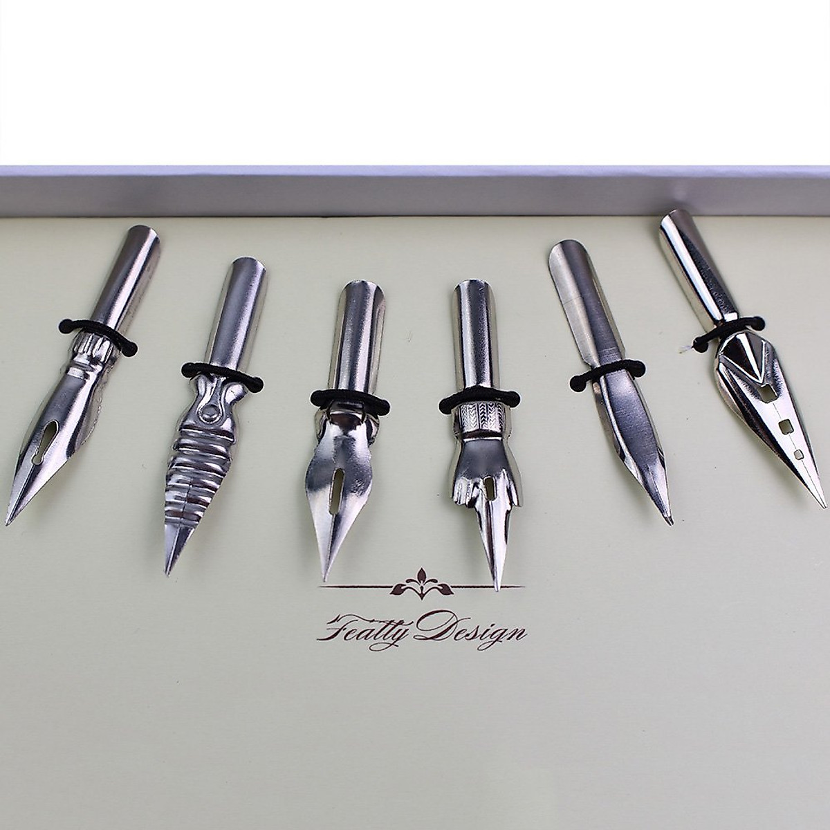 Feather Quill Pen and Ink English Calligraphy Pen Set Antique Dip Pen with Ink and 6 PCS Nibs for Drawing,Writing, Best Holiday gifts