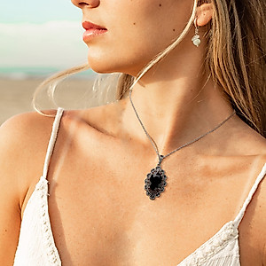 Mytys Coin Pendant Necklace for Women Gold and Silver Intertwined Crossover Pendant Two Tone Necklaces Christmas Jewelry Gift Style 14