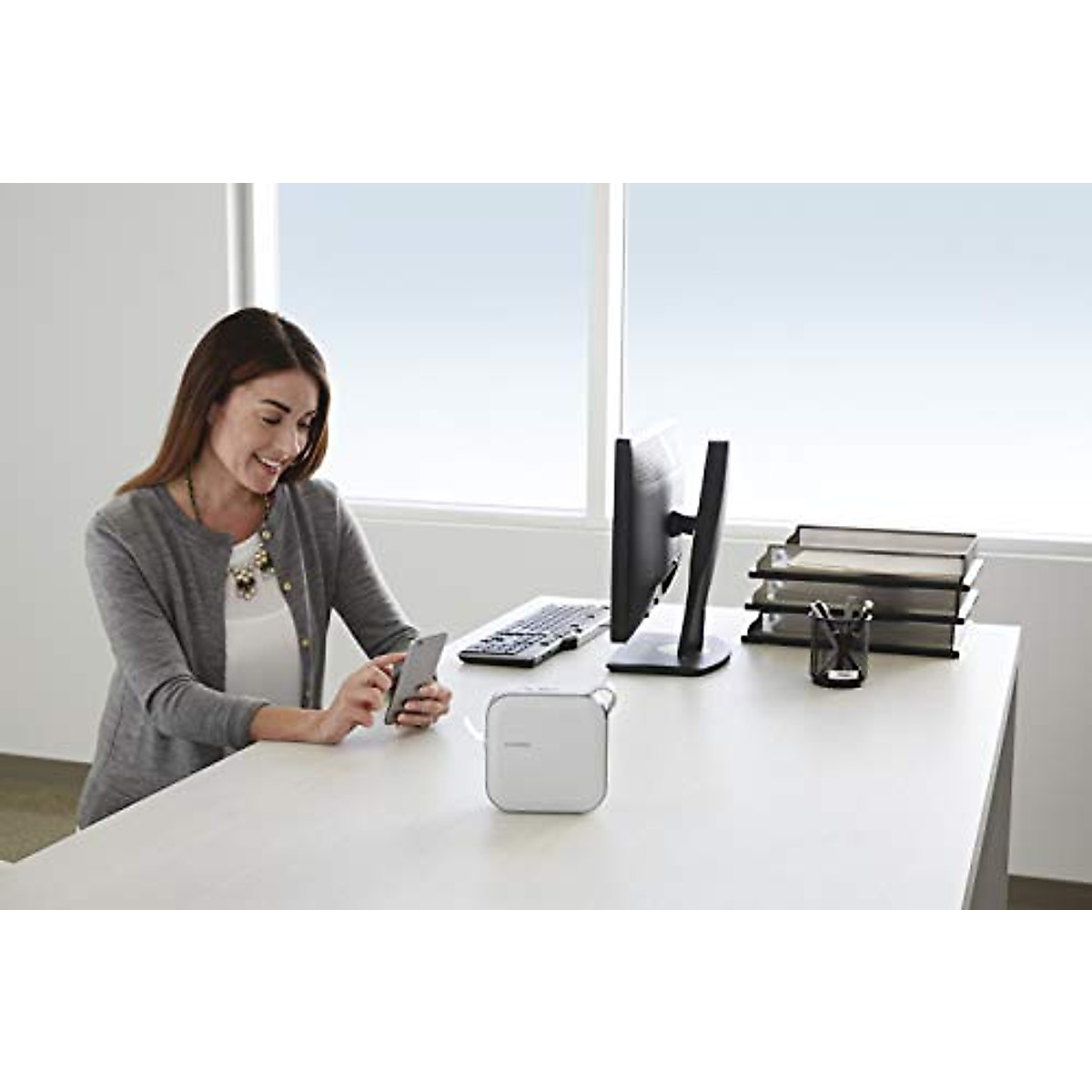 DYMO MobileLabeler Label Maker with Bluetooth Smartphone Connectivity (1982171)