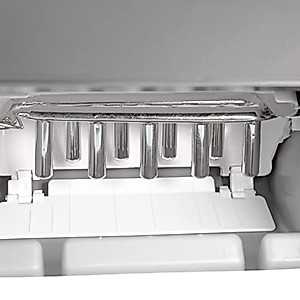 Avanti Ice Maker Portable Countertop Design Makes 33 Pounds of Ice Cubes in 24 Hours, Self Cleaning, Includes Scoop, Blue