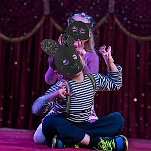 Fantasyon 36Pcs Halloween Scratch Paper Masks, Rainbow Scratch Paper Halloween Mask Craft Kit Skeleton Cat Witch Pumpkin Bat Mask Decorations for Animal Birthday Party Halloween Dress-Up DIY Gift