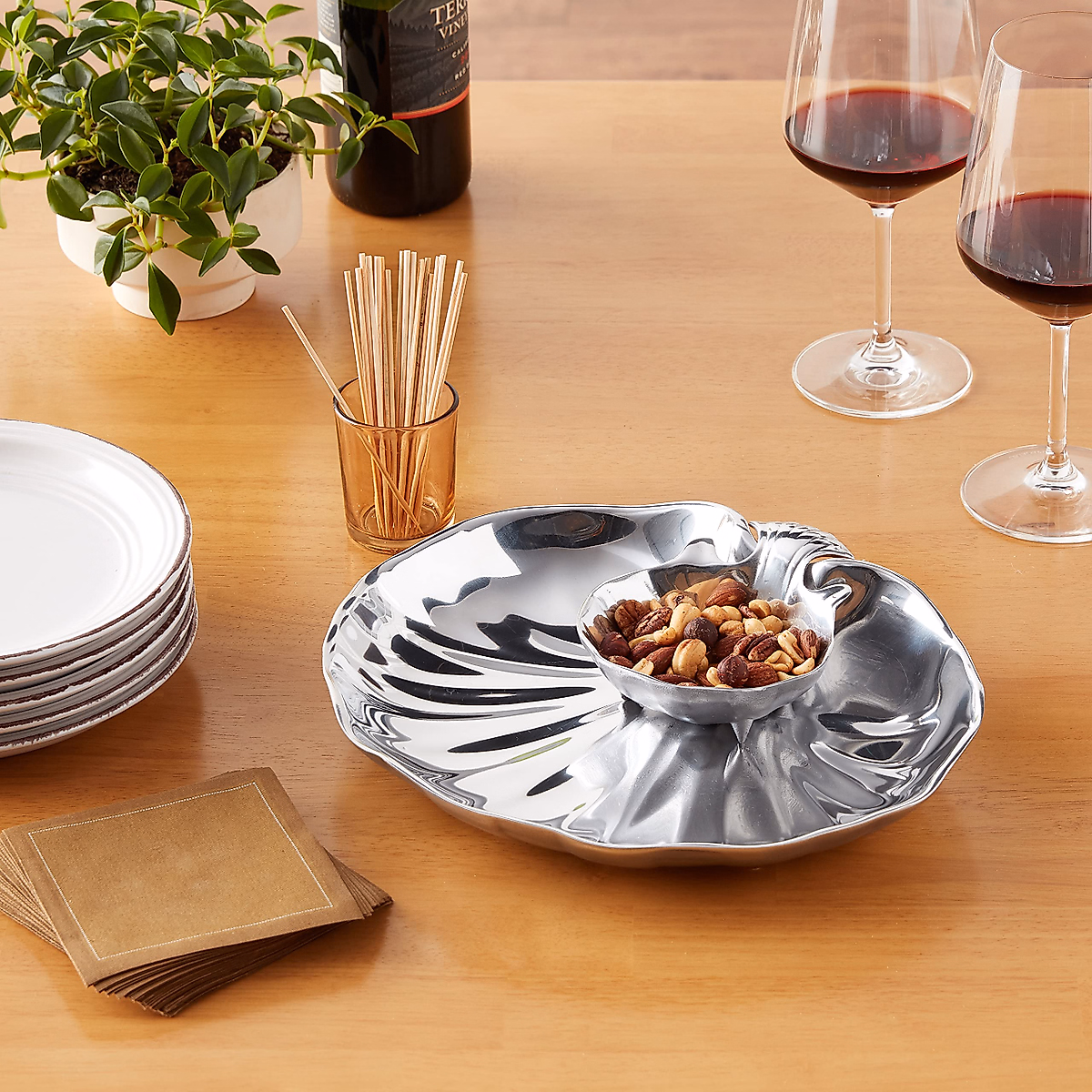 Wilton Armetale Shell Small Sauce/Hors d'Oeuvre