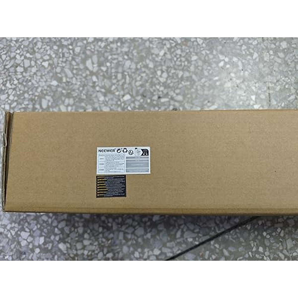 Neewer Wall Mounting Triangle Boom Arm for Photography Strobe Light, Monolight, Softbox, Umbrella, Reflector and Ring Light, Support 180 Degree Rotation, Max Length 4 Feet/125cm (Silver)