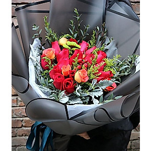 20 Pcs Black border Flower Wrapping Paper,Waterproof Valentine's Day Bouquet Wrapping Paper 23x23Inch Used for DIY Crafts, Gift Packaging, Flower Shop Bouquet Packaging (Black)