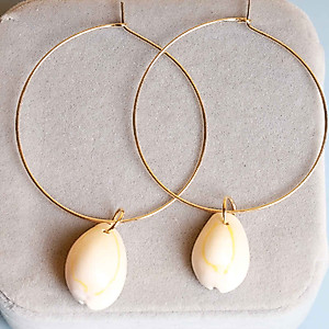 Andelaisi Gold Cowrie Huggie Hoop Earrings with Dangle Drop Pendant, Bohemian Ocean Shell Circle Earrings, Women's Jewelry