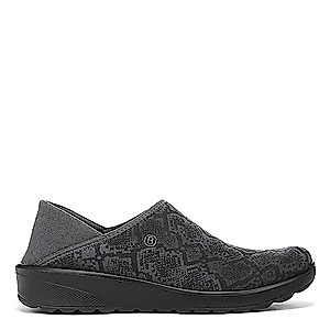BZees Womens Getaway Slip-On Sneaker Grey Snake Print 6.5 M