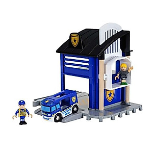 Brio World - 33813 Police Station - Interactive Toy Set for Kids | Enhances Creativity & Imagination | Features Light & Sound Effects | Compatible with Brio Railway | Perfect for Ages 3 and Up