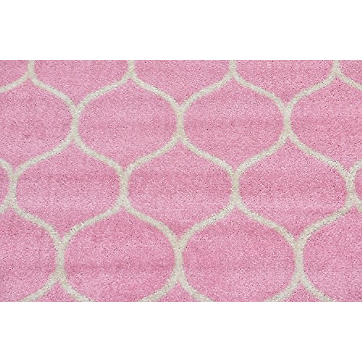 Unique Loom Trellis Frieze Collection Area Rug - Rounded (4' 1" x 6' 1", Light Pink/ Ivory)