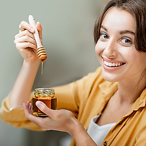 Nuogo 100 Pack 1.5oz Mini Hexagon Glass Jars Bulk for Wedding Small Honey Jars with Lids Spice Jars Canning Jars Mason Jars for Gifts Candy Honey Wedding Party Favors DIY Crafts(Black)