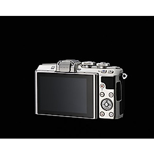 Olympus E-PL7 16MP Mirrorless Digital Camera with 3-Inch LCD with 14-42mm EZ Lens (Silver) - International Version