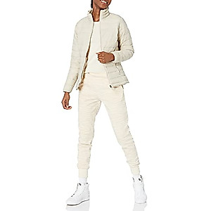 Amazon Essentials Women's Lightweight Long-Sleeve Water-Resistant Puffer Jacket (Available in Plus Size), Stone, Large