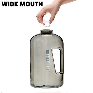 MYSHAKER 1 Gallon Water Jug with Flip-top Lid and Handle Strap, Leak-proof BPA Free Reusable Time Marker Reminder Large Capacity Gallon Water Bottle for Outdoor Sports Fitness Gym Hiking