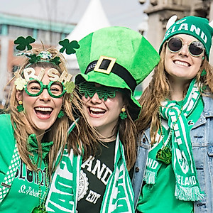 St Patricks Day Accessories Shamrock Earrings for Women St Patricks Day Earrings Acrylic Green Drop Earrings Irish Holiday Earrings Jewelry St Patricks Day Shirt Women Outfits