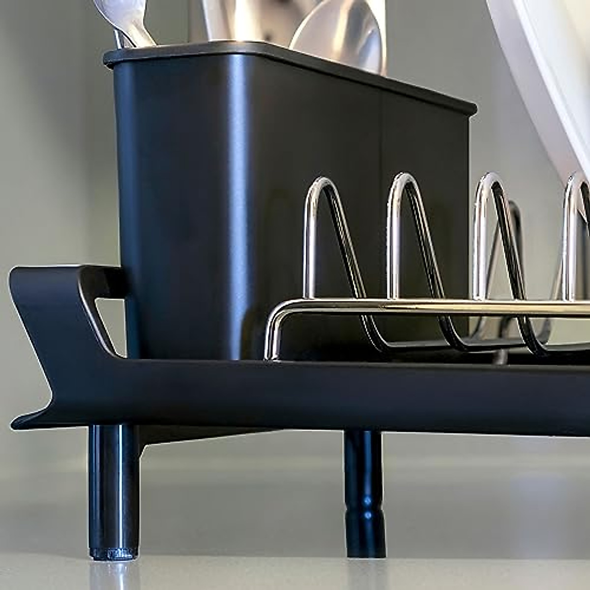 Erreke Small Dish Drying Rack, Compact Dish Drying Rack, Small Dish Rack, Drains into Sink, Non-Slip Feet, Expandable Adjustable Size 11x8 inches (Black)