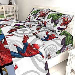 Jay Franco Marvel Avengers Marvel Team Full Sheet Set - Super Soft and Cozy Kid’s Bedding - Fade Resistant Polyester Microfiber Sheets (Official Marvel Product)