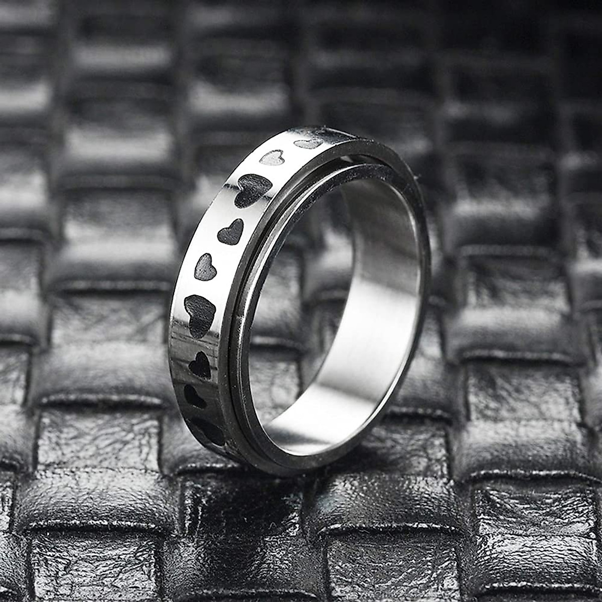 Anti Anxiety Fidget Ring Stainless Steel Spinner Ring for Women Men Love Heart Shape Rotatable Thumb Spinning Worry Rings Stress Relieving Wedding Band Engagement Marriage Promise Rings Silver