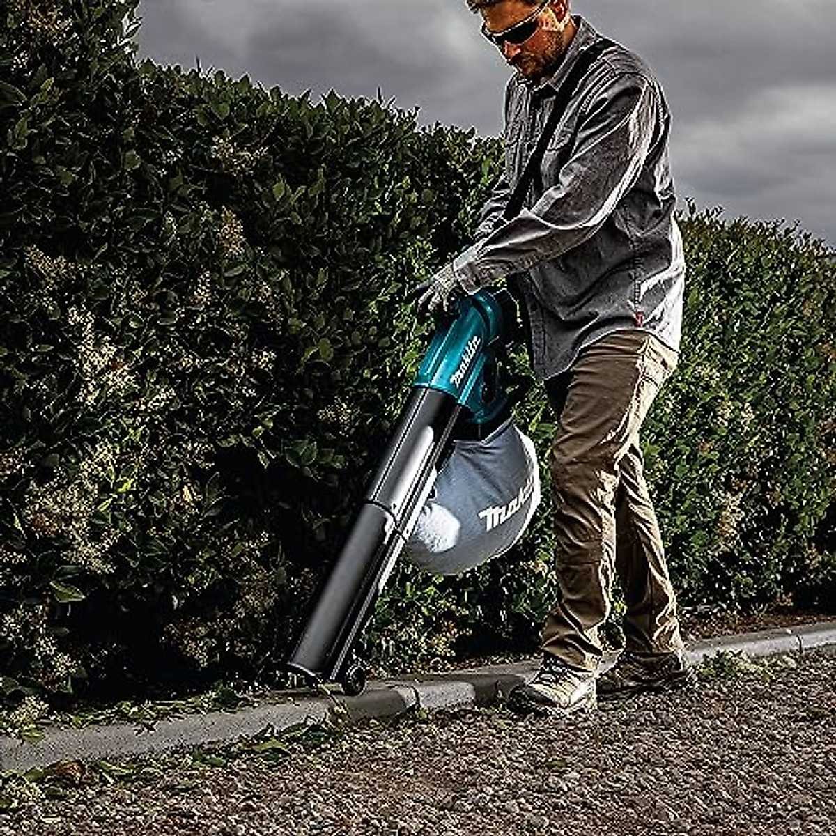 Makita XBU07Z 18V LXT® Brushless Blower/Vacuum Mulcher, Tool Only