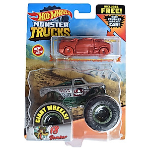 Hot Wheels Monster Trucks V8 Bomber, Includes New Crushed Car 1:64 Scale