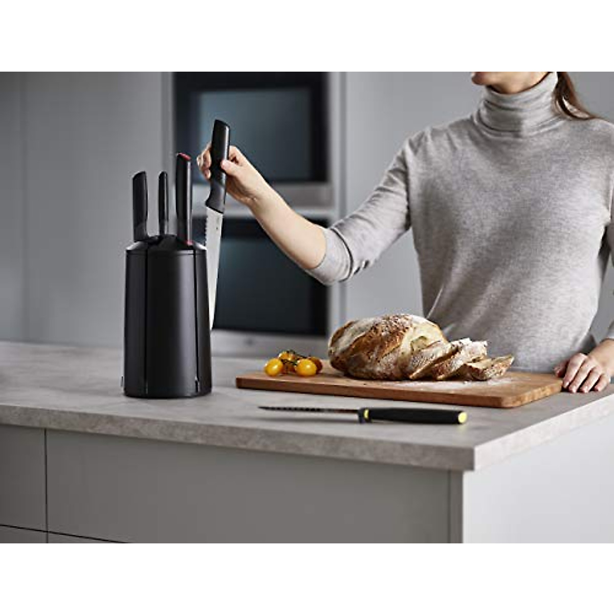 Joseph Joseph 10527 Elevate Knives Carousel Knife Set with Rotating Storage Stand, 6-piece, Black (updated)