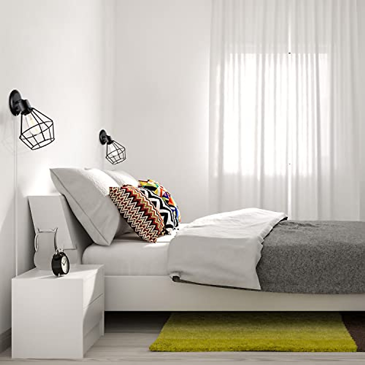 Globe Verdun 1 Matte Black Wall Sconce