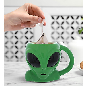 MUGNIV Novelty 3D Green Alien Mug - Cute Cute Coffee Mugs for Women and Men, Funny Coffee Mug Space Gift for Coffee Lovers, Cool Alien Head Fun Glassware Ceramic Mug for Hot and Cold Drinks - 17 Oz