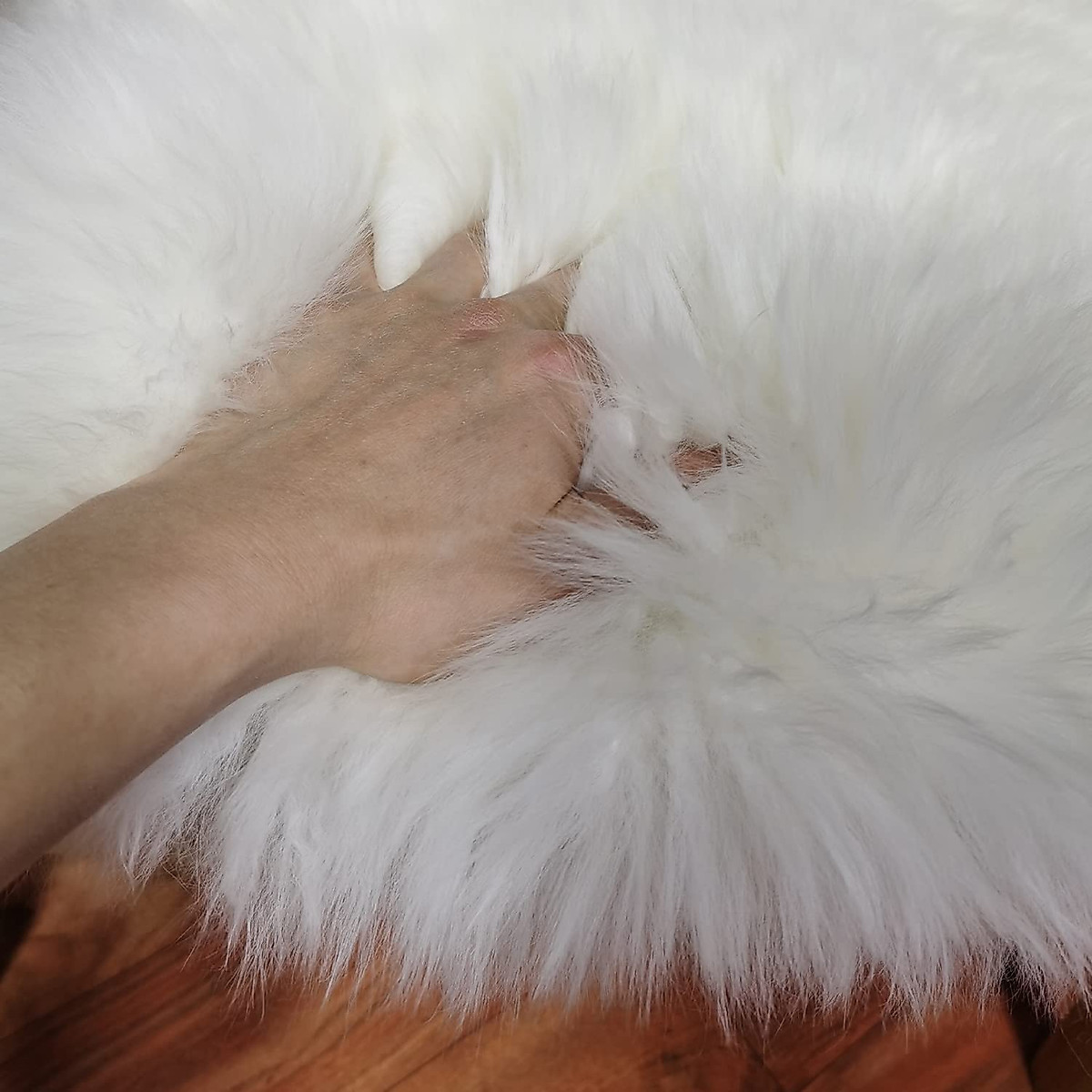 Champlus Sheepskin Chair Cushion Pad Genuine Australian Sheepskin Seat Cushion Fur Chair Cover, Square 17'' x 17'' Small Sheepskin Rug Pad for Kitchen, Office, Dining, Chairs - 1 Piece Ivory