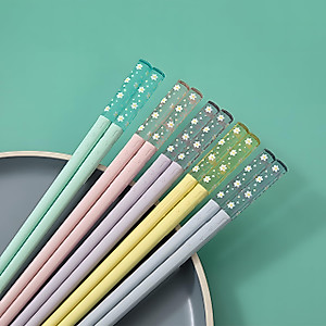 HELERKOL 5 Pairs Chopsticks Amber Cherry Blossom Pattern Multicolor Chopsticks Japanese Korean Non-slip Chopsticks Reusable Dishwasher Safe Yellow Pink Blue Green Purple Chopsticks