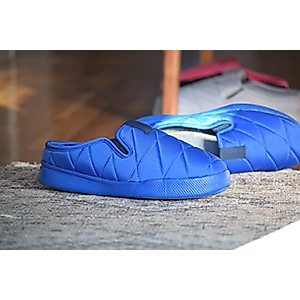 Dearfoams Men's Andy Water Resistant Lightweight Clog Slipper, Ocean Blue, 11-12