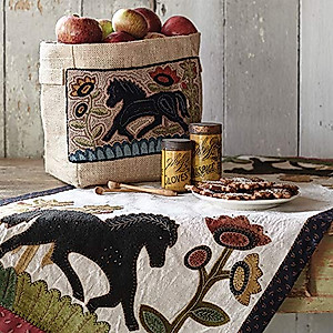Exploring Folk Art with Wool Appliqué & More: 16 Projects Using Embroidery, Rug Hooking & Punch Needle