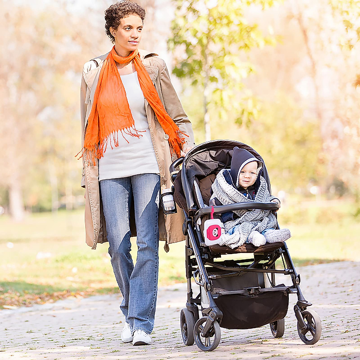 DOITOOL 1Pc Travel Wipe Dispenser Portable Wet Wipe Dispenser Container Wipes Container Wipe Holder Wipes Carrying Case for Travel (Pink)