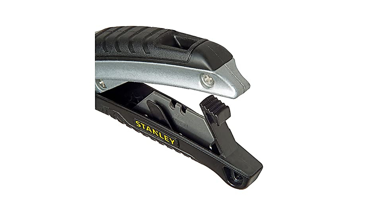 Stanley Instant Change Retract Knife | Quick & Reliable