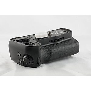 Pentax D-BG4 Battery Grip for Pentax K-7 K-5 K-5ii K-5iis Digital SLR