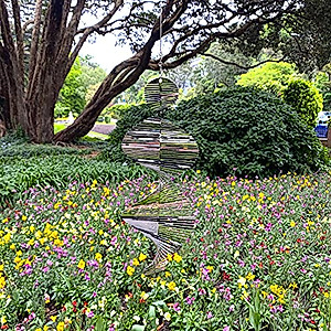 Beauty and the Wind Wind Spinner Metal Garden Spinners Outdoor Garden Art for Backyard Outdoor Hanging Decor and Spinners for Yard and Garden Ornaments 3D Shape (Silver Helix)