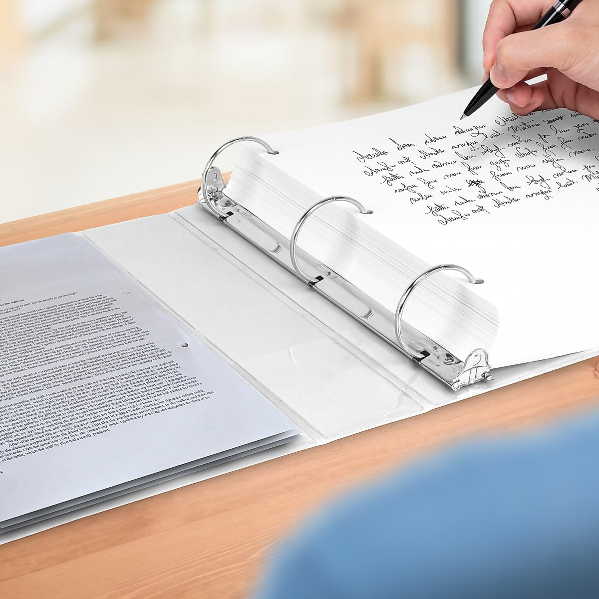 Samsill Economy 0.5 Inch 3 Ring Binder, Made in the USA, Round Ring Binder, Customizable Clear View Cover, White, 4 Pack (MP48517)