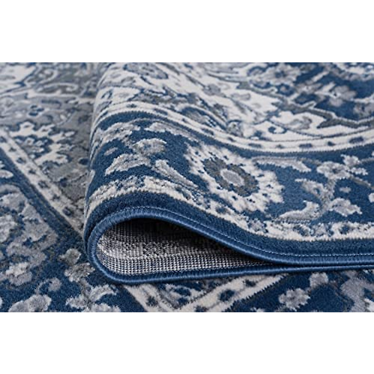 Newcomb Traditional Oriental Navy Scatter Mat Rug, 2' x 3'