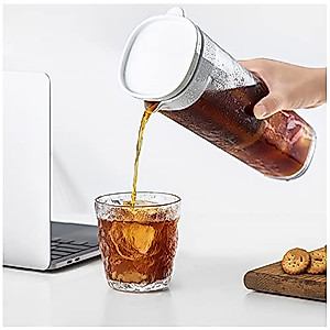 2Pcs Plastic Water Pitcher,Water Carafe BPA Free Iced Tea Pitchers,Airtight Fruit Infuser Water Pitcher for Fridge Door,Homemade Iced Coffee and Lemonade 1.1L/38Oz（white green）