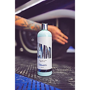 Stjarnagloss - Gummi Trim & Tyre Dressing - Cream Treatment Leaves a Satin Finish, Revive Tire Color, Won't Streak (500 milliliters)