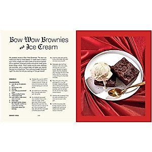 From Crook to Cook: Platinum Recipes from Tha Boss Dogg's Kitchen (Snoop Dogg Cookbook, Celebrity Cookbook with Soul Food Recipes) (Snoop Dog x Chronicle Books)