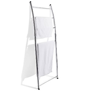 MyGift Silver Chrome-Plated Metal Wall Leaning Decorative Bath Towel Rack Storage Ladder with 4 Rungs and Curved Design, Free Standing Towel Drying Stand with Top and Bottom Non-Slip Rubber Feet