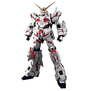 Bandai Hobby PG RX-0 Unicorn Gundam Model Kit (1/60 Scale) (BAN194365)